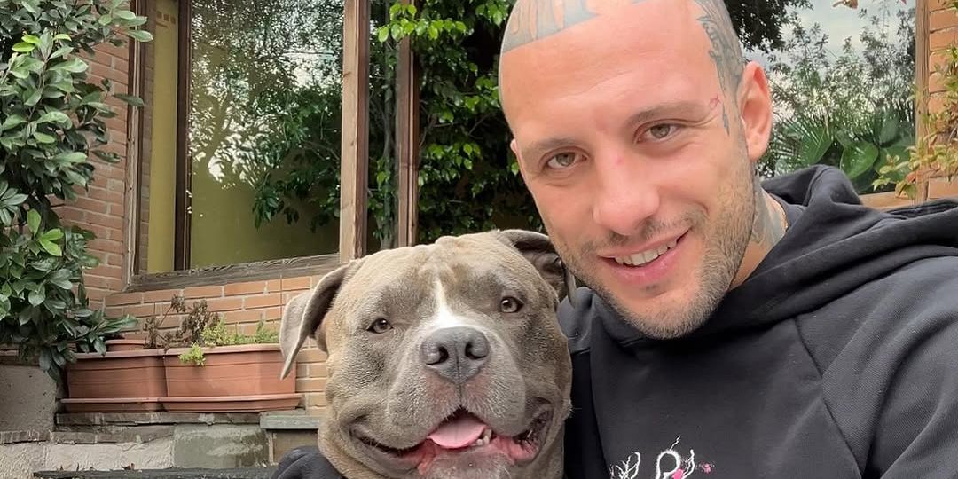 Massi e il suo cane Mino si prendono i social: sono loro i creator più ...